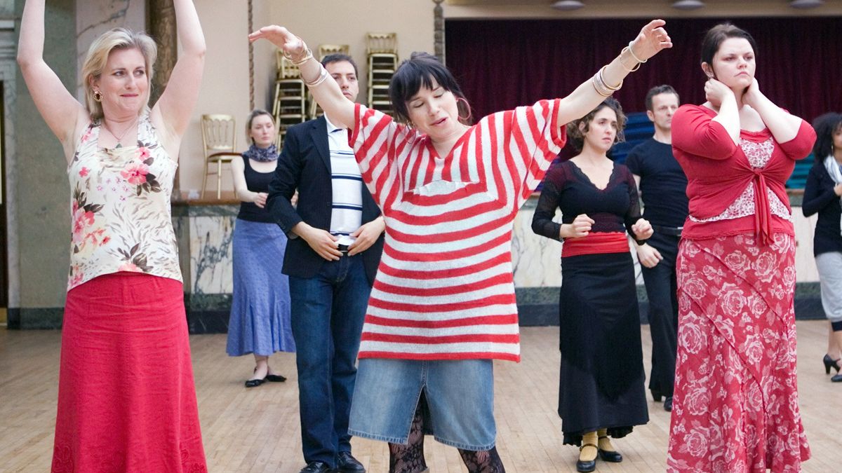 CLASSIC MOVIE SCENES #7 – ‘FLAMENCO DANCE’ SCENE – HAPPY GO LUCKY (2008 ...