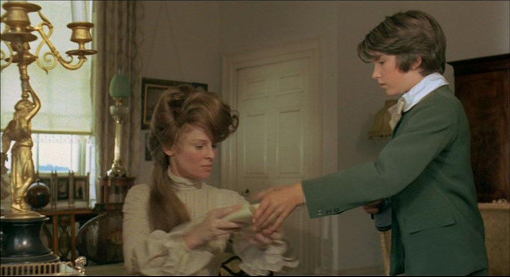 CLASSIC FILM REVIEW – THE GO-BETWEEN (1971) | The Cinema Fix presents